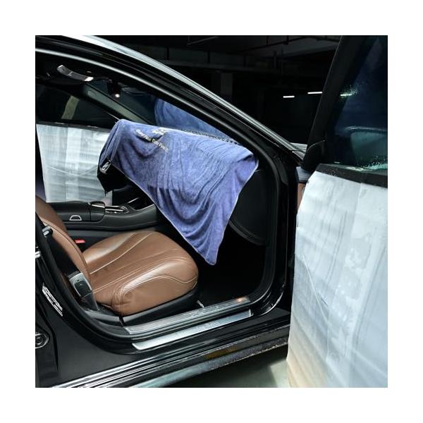 商品名: NEWISHTOOLウィンドウティントキットには、車のドアパネルカバー4枚とウィンドウフィルム取り付け用のソークロープ付きカーダッシュカバータオル1枚、自動車用ガラス着色クリーニング用防水着色キットが含まれます。 NEWISHTO...