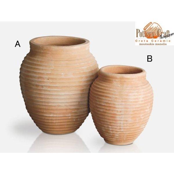 【サイズ】直径約34cm 高さ約38cm 【重量】約9kg伝統製法によるハンドメイドのため、小キズや焼きギレ、サイズ誤差、または模様に個体差が生じることがあります。また、窯の火の当たり具合で色味が異なる事があります。これらはテラコッタ製品の...