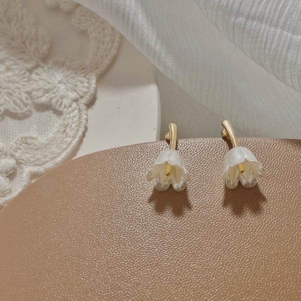 サイズ詳細：長さ2.0 cmポスト部分はS925素材を使用しております。アレルギー反応に関しましては、個人差がございますので全ての方に適合するものではございません。