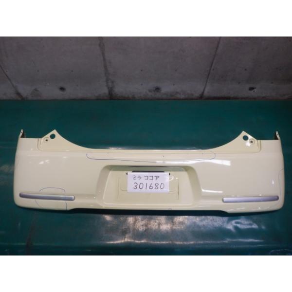 **** 商品説明を必ずご確認ください ****部品管理番号：000030168015100メーカー純正品番：52159-B2660-E0部品名：RバンパーASSY部品区分：リサイクル品車名：ミラココア車両タイプ名：5ドアハッチバック通称型...