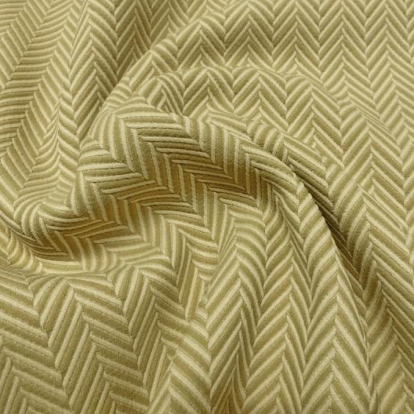 約１００ｃｍ幅×２ｍにカット済　ポリエステル・レーヨン（スポット商品の為、混率の詳細は分かりません）※メール便での発送はできません。ヘリンボン織りのジャガード生地です。中肉でやわらかく、しっかりとした生地で、横方向に程良いストレッチ性があり...