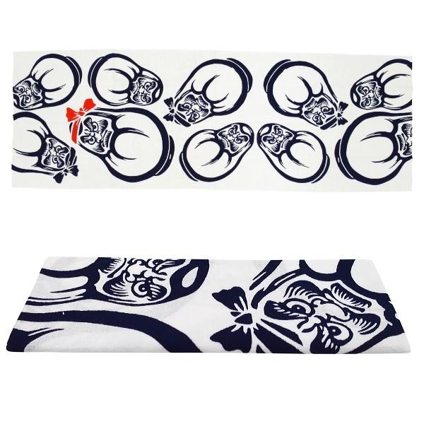 鯉口シャツとお揃いの柄の手ぬぐいです。サイズ：３４ｃｍ×９６ｃｍ（多少の誤差があります）綿１００％※注染染のため、多少の染めむらはご了承願います。広巾の生地を手拭いサイズに裁断した商品です。裁断面は未処理ですので、糸のほつれが出ます。※東京...