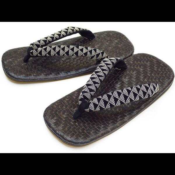 ◆足にやさしいライト底なのでとっても履きやすい雪駄です。◆ジーンズやチノパンとの相性も良く、ちょい悪！カジュアルなコーディネートにもグッドです！◆お祭りは勿論、着物着用時や、飲食店さんなどにも広く愛用されています！【雪駄の粋な履き方】「粋」...