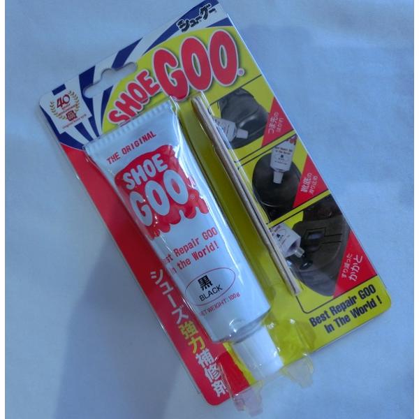 靴の補修 最強接着剤 シューグ 黒 S311磨り減った靴底の補修・修理、靴底に空いてしまった穴塞ぎ、剥がれてしまったパーツやソールの貼替、靴底の滑り止め、ソール（つま先、側面）の補強に最適！靴以外にも様々な素材に使用できます。●使用できる素...