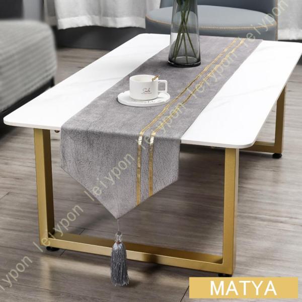 ★テーブルクロス ホテル レストランをインテリアの一つとして、シンプルで明るいお部屋を彩ります。こたつの天板・卓上にも最適！簡単に洗浄。★どんな空間にも馴染む柄、テーブルを華やかに演出してくれるテーブルカバー。家テーブル用だけではなく、パー...