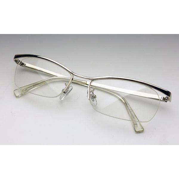 ＊＊＊　送料無料発送可能　＊＊＊シャープな印象のメタルナイロールモデル。縦幅を抑えたシャープな印象のモデルです。もちろん「紫外線透過率1％以下の高品質ＵＶカットレンズ」仕様■新品未使用■フレームカラー：シルバー。レンズカラー：クリアー■フレ...