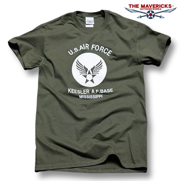 「THE MAVERICKS」スタンダードTシャツ・ミドルウェイト6.1ozモデル※「THE MAVERICKS OUTSIDERWORKS」は登録商標（登録番号：第6215840号）★人気のU.S.AIRFORCEモデル★前面はおなじみの...