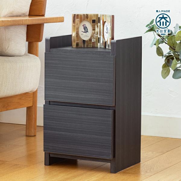 寝室や子供部屋などにピッタリ。   引き出しは取っ手がないシンプルなデザインです。   すき間にちょうどいいサイズです。     ●サイズ/約幅30×奥行き25.5×高さ50cm、引き出し内寸：約幅23×奥行き21×高さ16cm   ●素材...