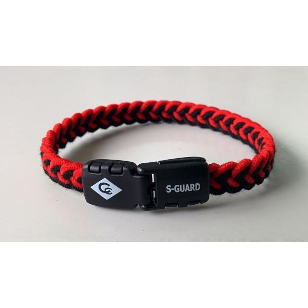 <div class="product_wrapper">  <div class="title">コランコラン Sガード フィタ colancolan Sガード fita 静電気除去 マイナスイオン 黒×赤 M（約...