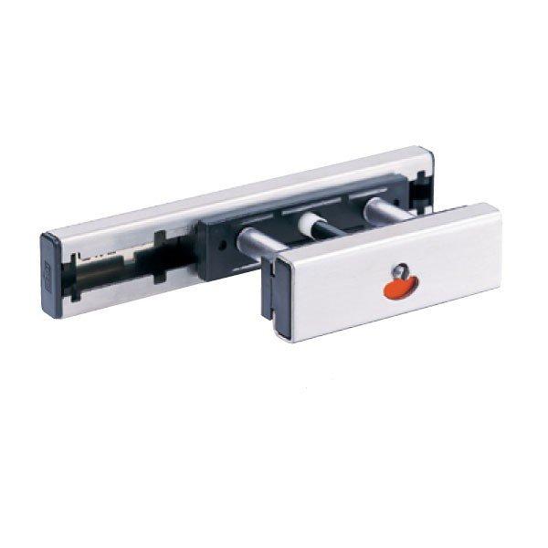 トイレブース用のラッチ錠です。ドア厚：30-40ｍｍ非常時にはコインで外から開錠できます。