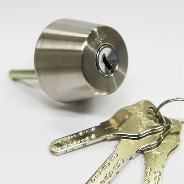 GOAL(ゴール) のGP TX/TTX/TD/TXK/TLK などの錠に対応する交換用シリンダーです。ディンプルキーGPシリンダー。キー3本付きです。※長座等の有無で、戸厚の計測値は変わる場合がありますので、不明な場合は事前に相談ください