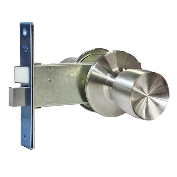 主に勝手口などのアルミドアに設置される、バックセット100ｍｍのモノロックです。キー無付属。※標準以外の戸厚、選択肢内容によっては、商品ページ記載納期と異なる場合（選択肢記載納期参照）があります。お急ぎの場合は注文前にお問い合わせください。...