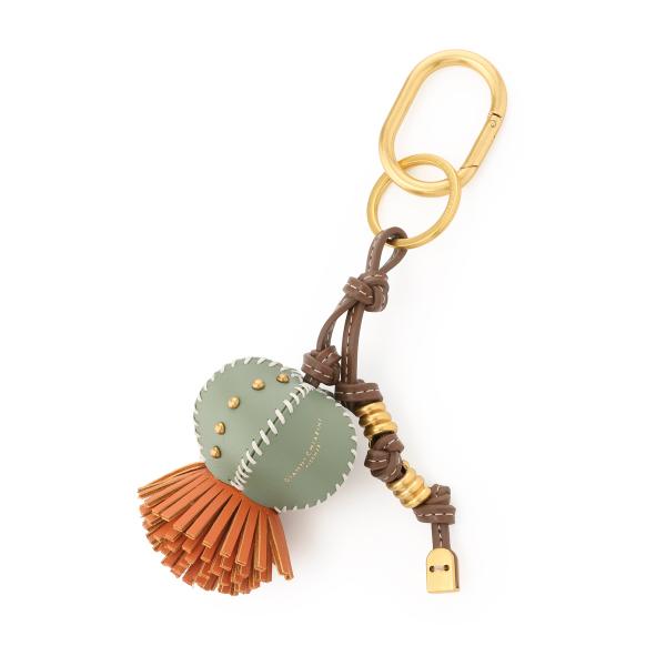 ジャンニ キアリーニ / GIANNI CHIARINI / キーリング / バッグチャームモチーフ【2026年春夏新作】モデル：CACTUS CHARM レザー サボテンモチーフ バッグチャームサイズ：約全長17cm素　材：ファブリックカ...