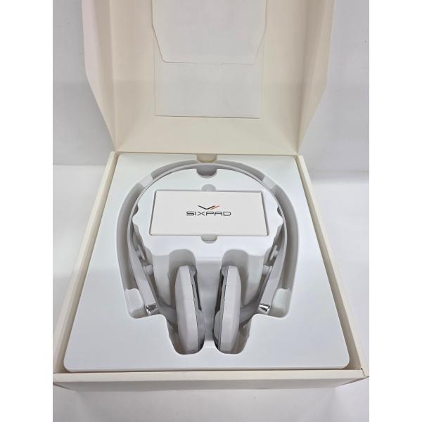 【製品仕様】商品名　　　：SIXPAD シックスパッド フェイシャルフィット SE-BH-00A　JANコード　 ：4573176155912　メーカー　　：株式会社MTG型番　　　　：フェイシャルフィット SE-BH-00A　　　　　　　...