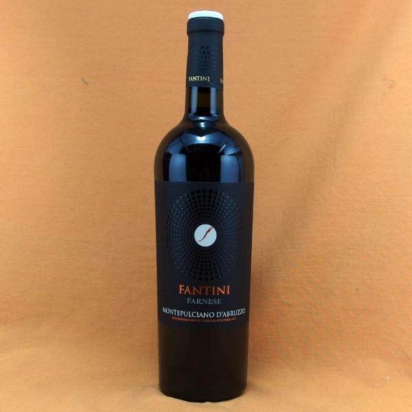 Farnese FantiniMontepulciano D'Aburuzzo イタリア　アブルッツォ州　D.O.C　 2019年現在、ルカ・マローニの最優秀生産者に8回も選出されているファルネーゼが造る「看板ワイン」がこのモンテプルチアー...