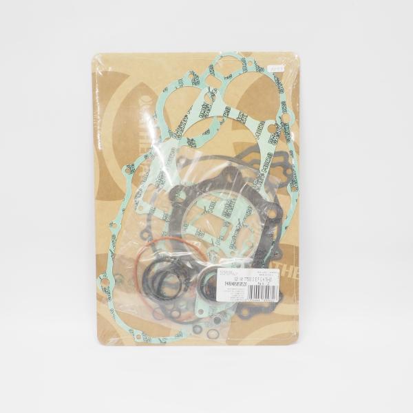 未使用品のガスケットセットです。イタリアATHENA社製になります。長期保管品の為、パッケージ等が汚れている場合があります。画像の物をお送りします。バラ売りは対応できません。SR400 SR500 XT500 TT500 その他、適合車種な...