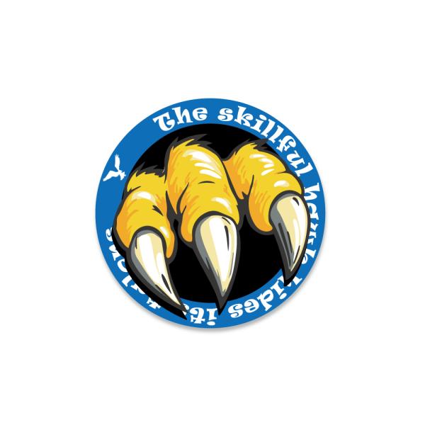 商品は1枚目の画像のカラー1枚ですアメリカンタイプの名言ステッカー★The skillful hawk hides its talons★能ある鷹は爪を隠す。雨風に強く、車やバイクのボディにも貼れちゃいます。サイズ：直径10cm※※ステッカ...