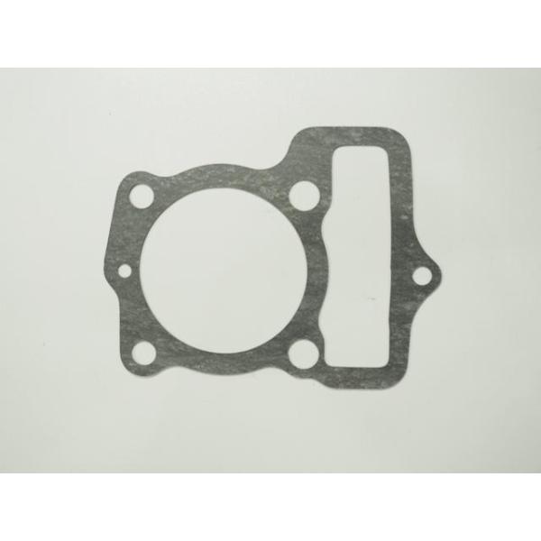 適合車種：CB50J/S型式：CB50-100/AC02-100-110使用箇所：シリンダー厚み：約0.5mm社外品です。メーカー品番：12191-GN1-731(旧品番：12191-149-000)に適合します。日本バルカー工業製のシート...