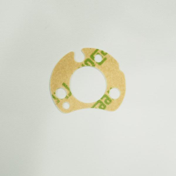 適合車種：CD250U型式：MA02-100使用箇所：オイルポンプ厚み：約0.2mm社外品です。メーカー品番：15126-399-000に適合します。スリーボンドのオイルシートを使用しています。品質はプロショップお墨付きです。素材の色が予告...