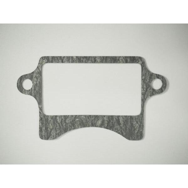 適合車種：RG250EW ガンマΓ 85年型式：GJ21B使用箇所：リードバルブ厚み：約0.5mm社外品です。メーカー品番：13156-40A00-000(旧品番：13156-40A00)に適合します。日本バルカー工業製のシートを使用してい...