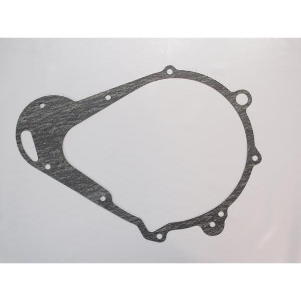 適合車種：GS650G/G2  85年型式：GP71B使用箇所：マグネットカバー厚み：約0.5mm社外品です。メーカー品番：11483-34210-000(旧品番：11483-34200)に適合します。日本バルカー工業製のシートを使用してい...