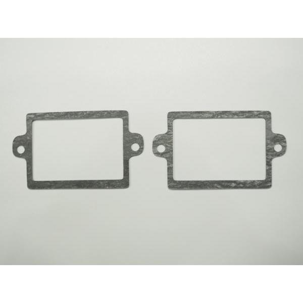 適合車種：WB700R/WRB700R 1993年使用箇所：バルブシート厚み：約0.5mm社外品です。メーカー品番：61X-13621-A0に適合します。日本バルカー工業製のシートを使用しています。品質はプロショップお墨付きです。素材の色が...