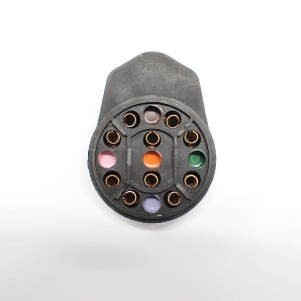 3型/GPのラウンドジャンクションボックスタイプです。6Vタイプです。 各色での導通となっており、各色つながっていない仕様です。 同じ形状に見えてもジャンクションボックスには種類がありますのでご確認の上購入をお願いします。 配線がまとまって...