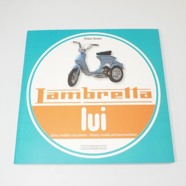 ランブレッタluiの本です。120ページあり、内容も充実しています。歴史、当時の記事等も載っており、lui・cometa・vega好きの方にはおすすめの書籍です。少し高めですが、コレクションにもおすすめです。※新品ですが輸送の関係で表紙には...