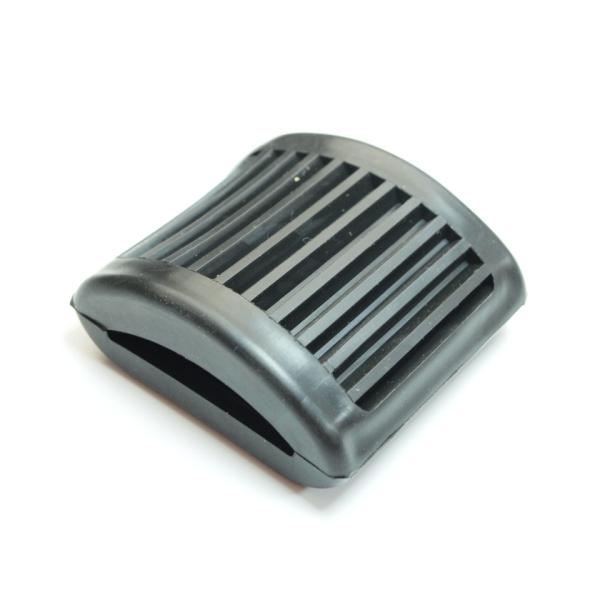 ランブレッタTV-1のキックスタートラバーです。casa Lambrettaのリプロ品です。目立たない部分ですが、普通のラバーとはちょっと違います。キックラバーも消耗品です。ストックにもいかがでしょうか？