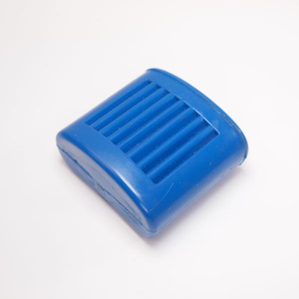 ランブレッタ1/2/3型のキックスタートラバーです。1型はオリジナルが付いている場合、切欠きを大きくする必要があり、少し切らないと付かない車両もあります。ご注意願います。CASAの物はインド、東南アジアの物と比べ造りも良いのでおすすめです。...