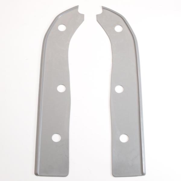 ランブレッタ3型TV/SX/LIS用のフェンダーラバーガスケットです。この商品はcasa Lambretta製ということもあり、質感も良く形状もよくできていると思います。今まで何種類かこの部品は見たことが有りますが、値段はそこそこでも酷い物...