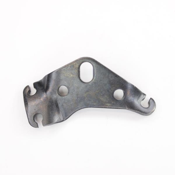 SIP製ハンドル内部のケーブルガイドです。ワイヤーを固定するのに必要なパーツです。摩耗、破損等によりケーブルエンドがうまく固定できない場合に交換すると効果的です。ET3は樹脂製のパーツが使われていますが、そのパーツの交換用に使用できます。E...