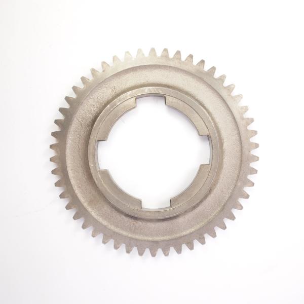 ET3前期モデルに使用されている3rdギア50Tです。ピアジオ純正品番 152837、112381 です。90ss、50ss、Primavera、ET3、50S等に使用できます。サイズは直径104.5mm、厚みは9.2mm、セレクターが入る...