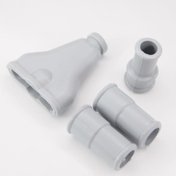 V30-V33、VM、VN、VU、VL等のハンドルシフトケーブル部分のカバーと、フレーム、スイッチ部分のカバーのセットです。ライトグレーです。廉価バージョンとなりますが、形状はしっかりしていますので破損でお困りの方にはおすすめできるものです...