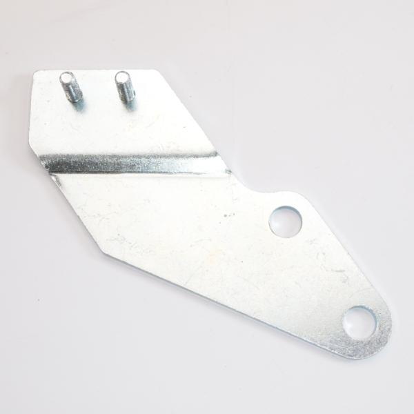 SIPのCDIマウントブラケットです。PK純正ユニットからET3、PXで使われているタイプに変更する際に使うブラケットです。防振ゴムがありませんので、防振ゴムを別途ご用意し、装着してください。