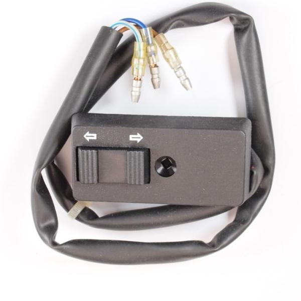 PK、PX125/150/200 セル付きモデル用のスイッチです。インジケータースイッチのみのタイプです。配線は3本のバラ配線です。カプラータイプではないので配線の加工が必要です。純正品番 231851、217343 です。劣化、破損で交換...