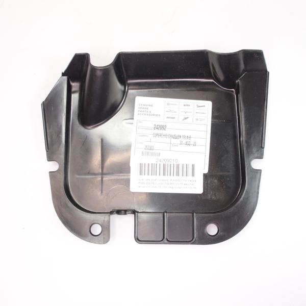 フレーム下部のワイヤーカバーです。ピアジオ純正品です。PX125-200に使用可能です。VNT、VNB、VGLA、VBA、VBB、Sprint、Super、160GS、Rally、180SS等も同様のトリム形状です。純正品番 242092、...