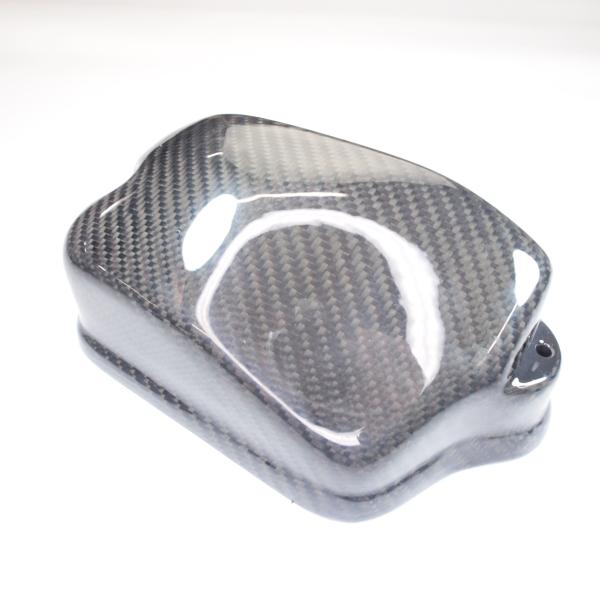 オイルポンプ無しモデル用のキャブレタートレイ部のカバーです。オイルポンプが付いていない混合モデル用です。容量が約2割アップします。分離給油モデルとはトレイ形状が違うため、分離給油モデルには装着不可です。車体の仕様にもよりますが、容量が大きく...