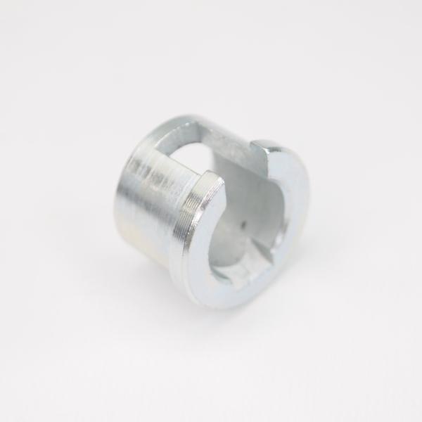 1990年以降くらいからのPKシリーズに使用できるハンドルロックブッシュです。純正品番 256905 の互換品です。ロックボディ奥、樹脂製のディスタンスピースが嵌っているパーツです。※ディスタンスピースがはめにくい場合は樹脂製のパーツを削っ...