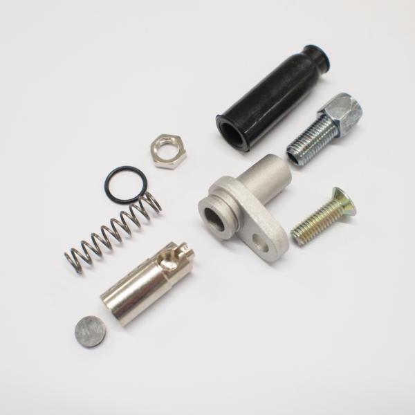 PHBH/PHBL/VHST/VHSA/VHSBに使用できるチョーク変換キットです。ノブ式のチョークをリモートでワイヤー式に変換できます。 主にVESPA/Lambrettaがターゲットになっている商品ですが、その他車種にもいかがでしょうか...