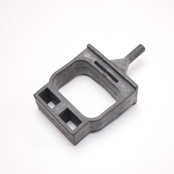 PX系のウインカーリレーブラケットです。ゴム製品なので切れてしまっている車両も多い部分です。ピアジオ純正品番 290222、291017、292341、164343 です。交換用、予備にもいかがでしょうか。