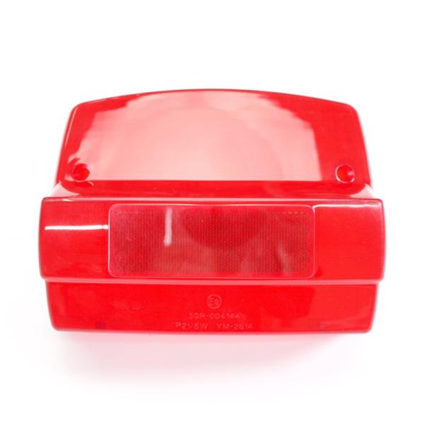 P/PXに1984年ごろまで採用されていたテールです。レンズのみです。社外品です。ひび割れてしまいやすいレンズです。当ててしまって割れていたり、劣化で割れてしまっている方に。