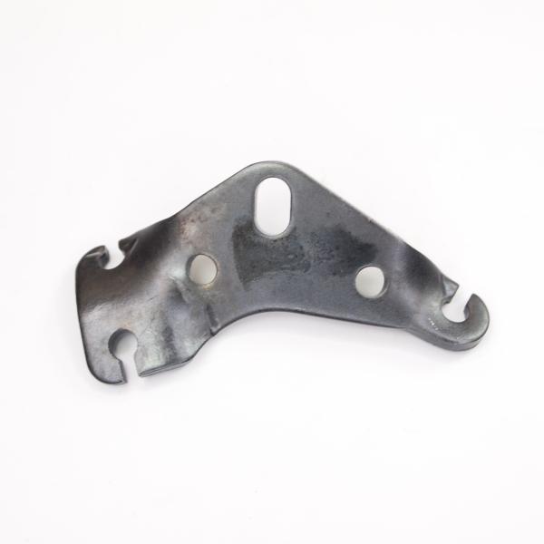 ハンドル内部のケーブルガイドです。ワイヤーを固定するのに必要なパーツです。50SS、90SS、GT、GTR、Super、GL、Sprint、Rally、180SS、角目の50Specialにこのタイプが使われています。メーカー廃番品で、純正...