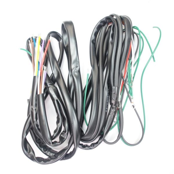 GRABORのメインハーネスです。純正品番 84354、084354 の互換品です。バッテリー有、パーキングランプ、ハイロー、ブレーキランプ有り、インジケーター無し モデル用のハーネスです。車種により構成が違いますので、お手元の車両をご確認...