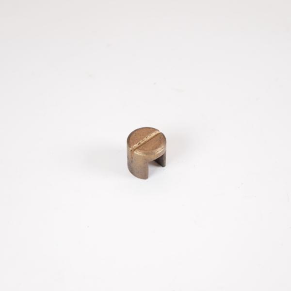 P/PX、Rally、Sprintなどに使えるクラッチプッシュロッドです。サイズは直径12.5mm、厚み12mm、ラージフレームの多くはこのサイズです。純正品番 089858、0898582 です。摩耗、歪がありそうな車両の交換用に。