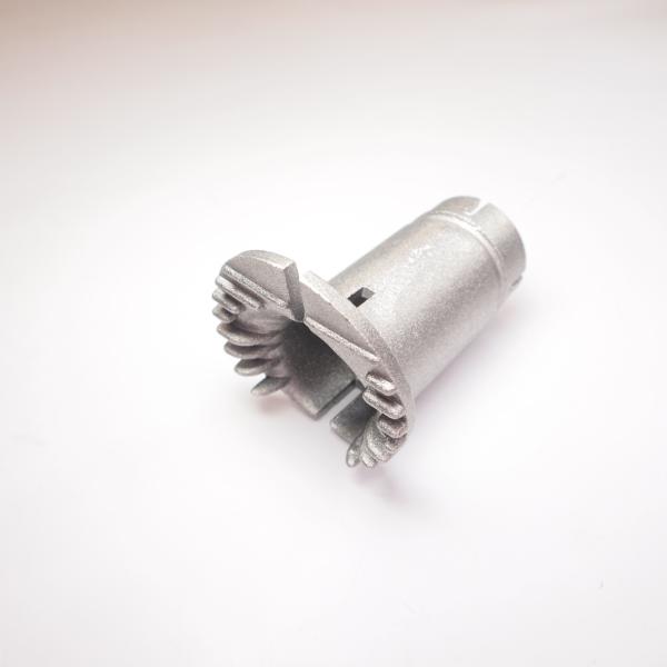 ベスパ PK125S、ETS 等に使われている19mmキャブ用のインマニカラーです。PK50XLなどのビッグキャブ化にも使用できます。19mmキャブに変更する際、インマニだけではなく、この部品も交換が必要です。振動でカラーが割れてしまってい...