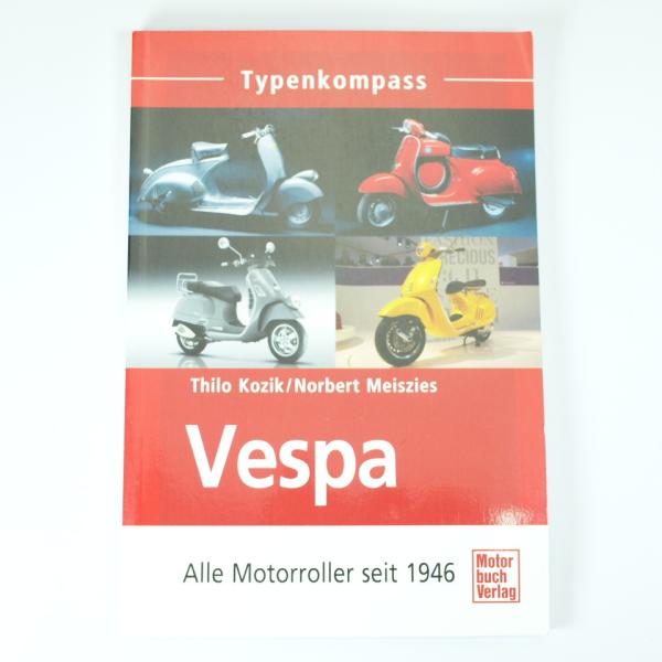 全128pです。1943年のパペリーノから2010年のGTVまでの裏表紙の車種が載っています。サイズは141×205mmで小さめの本です。ドイツ語ですが、各モデルの紹介が載っており、内容も充実しています。※新品ですが輸入の際、保管時に付いた...