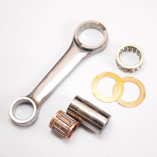 MAZZUCCHELLIのコンロッドです。ET3タイプです。ビンテージスモール系90-125、PK125系に使用できます。コンロッド長 97mmコンロッドピン径 20×35mmピストンピン 15mm大端ベアリング 20×26×12mm小端ベ...