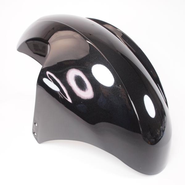 社外品のフロントフェンダーです。純正品番 5970225 の互換品です。ジレラ ランナーFX/FXR、2005年までのVX/VXRに装着可能です。カスタム外装です。純正品とは外観は異なり、ショートタイプになっています。台湾製の社外品です。 ...