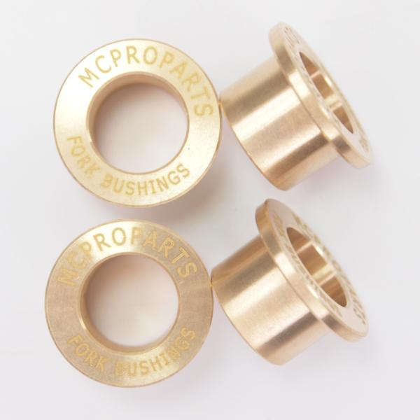 チャオ等のフロントフォークリンク部分のブッシュキットです。 1台分4個セットでの販売です。13mmシャフトのタイプに使用できます。サイズはスリーブ部分外径16mm、高さ10mm、フランジ部外径22mm、フランジ高さ2mm、内径12.8mmR...